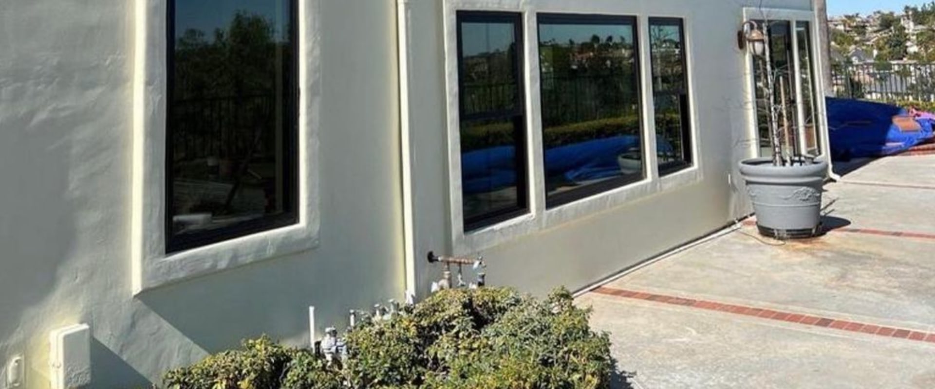 Efficient Replacement Windows And Doors Installation Starts With Expert ...